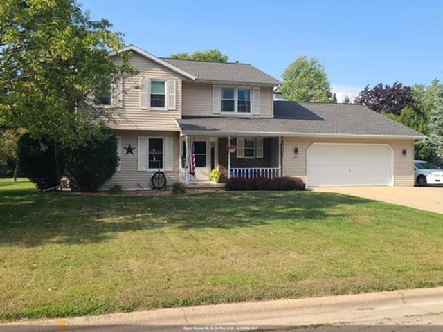 2854 Baylite Dr, Green Bay, WI 54313