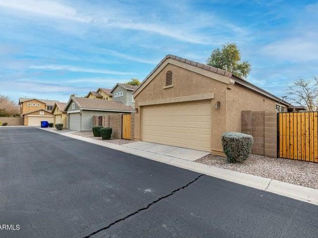 2854 S Peel Dr, Gilbert, AZ 85295 | MLS #7017