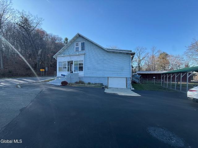 2855 Aqueduct Rd, Niskayuna, NY 12309 | MLS #202529