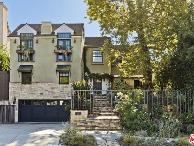 2855 Club Dr, Los Angeles, CA 90064
