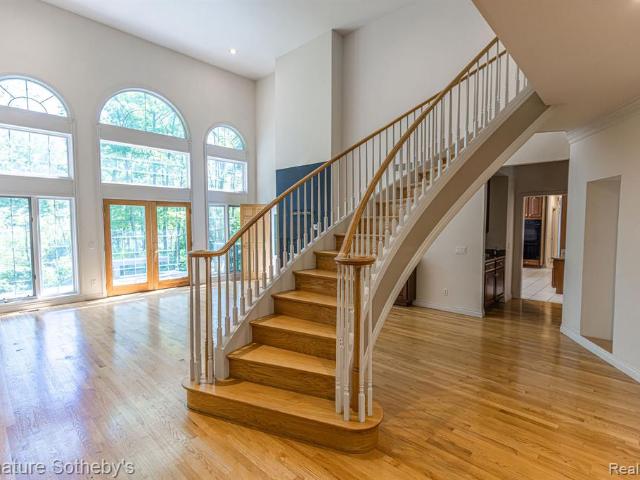 2855 Cranbrook Ridge Court