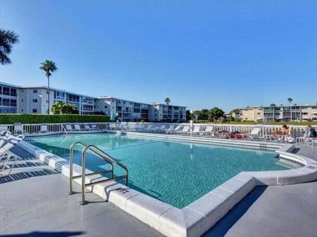 2855 S Garden Dr Unit #207, Lake Worth, FL 33461