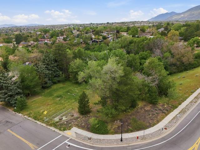 2855 Sky View Dr, Layton, UT 84040