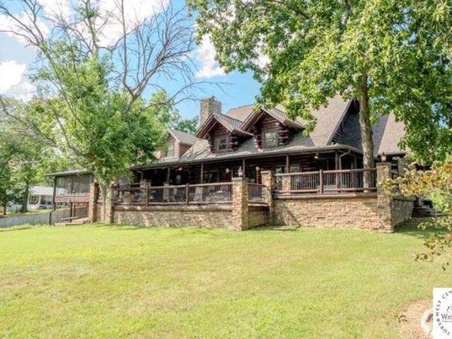 28566 Imperial Ave, Warsaw, MO 65355