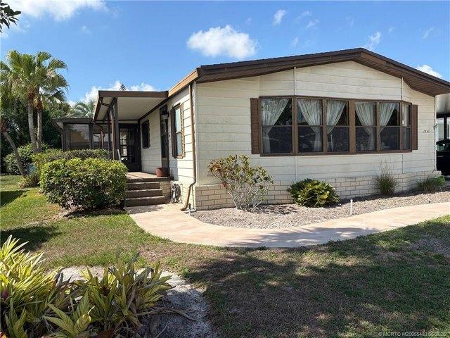 2856 SW Toronado Trl, Stuart, FL 34997