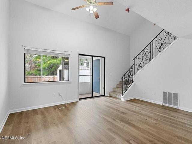 2856 Sand Castle Ln, Jacksonville, FL 32233