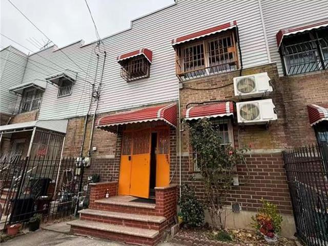 2856 West 30th Street