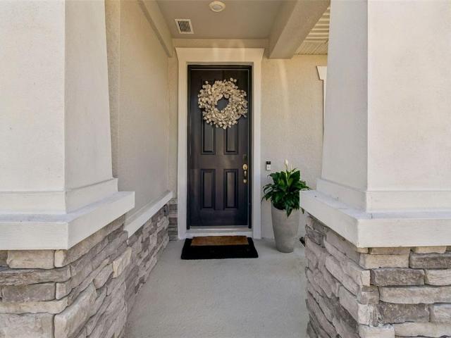28570 Sweet Persimmon Dr, Wesley Chapel, FL 33543 | MLS #TB8488