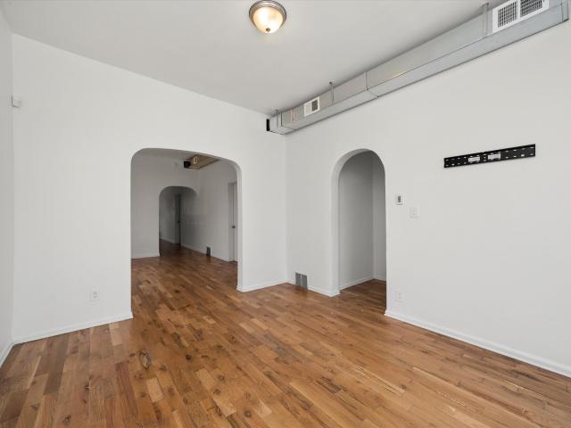 2857 W POLK Street