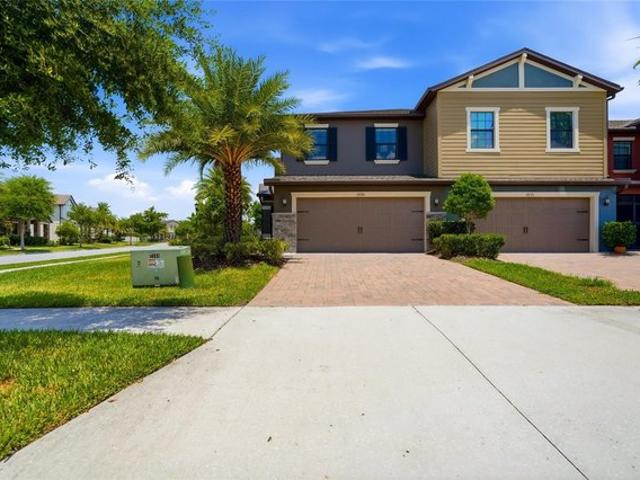 28580 Tranquil Lake Cir, Wesley Chapel, FL 33543