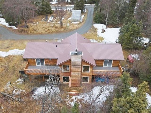 28585 Old Setnetter Dr, Kasilof, AK 99610