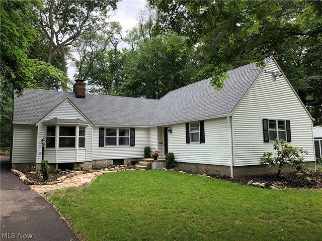 2858 Lakeland Pkwy, Silver Lake, OH 44224