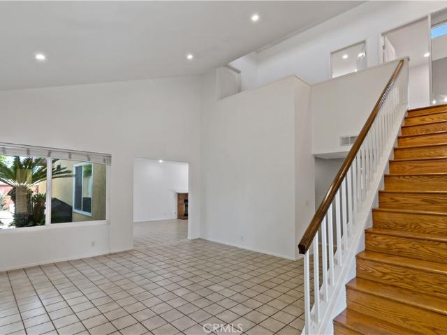 2858 Laureltree Drive