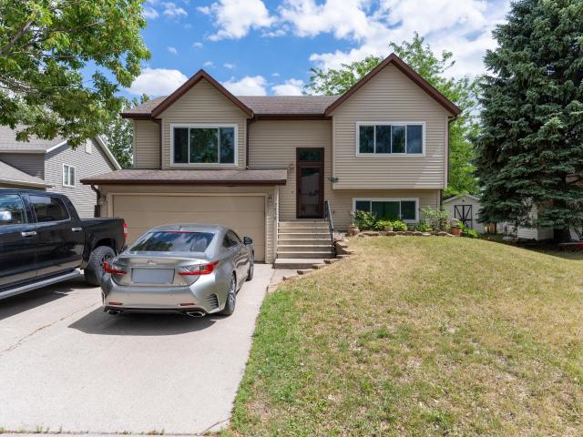 2858 26th Street Circle S