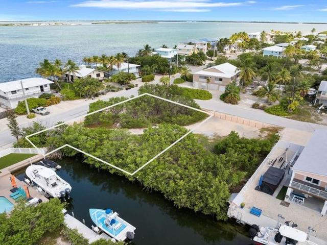 28597 Peg Leg Rd, Little Torch Key, FL 33042