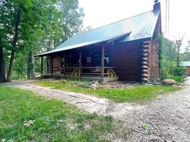 28598 STATE HIGHWAY T, EXCELLO, MO 65247 Single Family Residen.