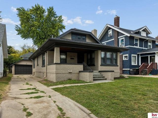 2859 Newport Ave, Omaha, NE 68112