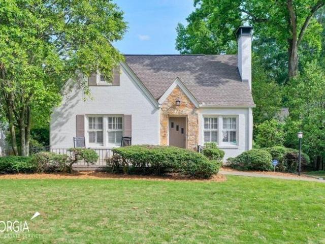 2859 Elliott Cir NE, Atlanta, GA 30305