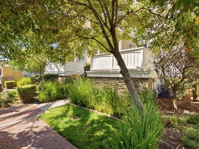 2859 Lavender Terrace