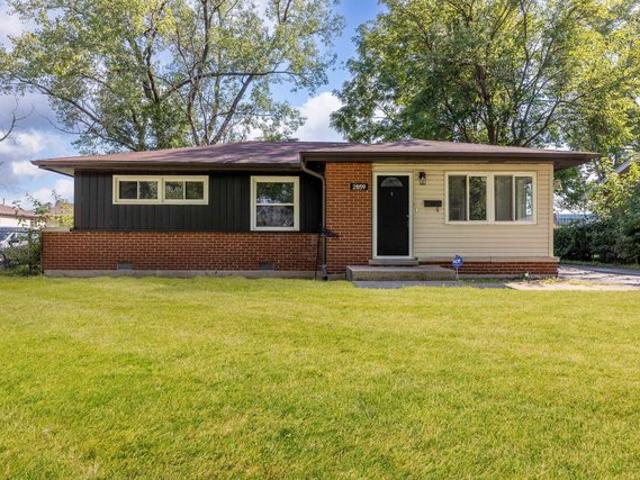 2859 Stafford Dr, Markham, IL 60428