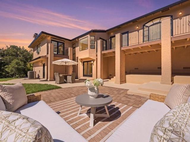 28505 Matadero Creek Ln, Los Altos Hills, CA 94022