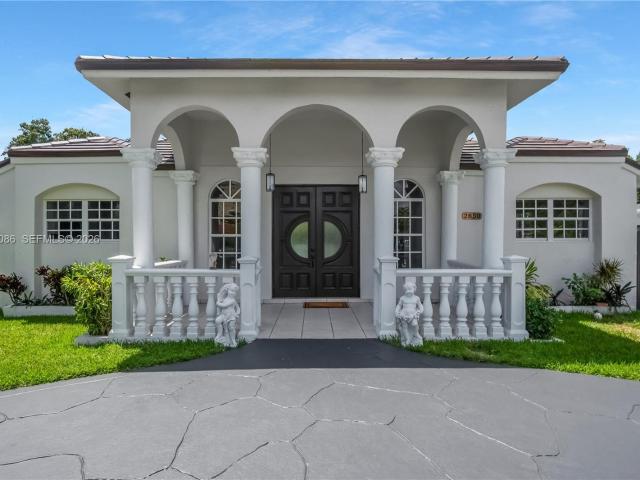 2850 NW 5th St, Miami, FL 33125 | MLS #A12008