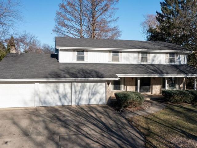 2850 Beckwith Ct, Northbrook, IL 60062