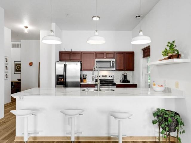 2850 Cedar Ave S Unit 101, Minneapolis, MN 55407