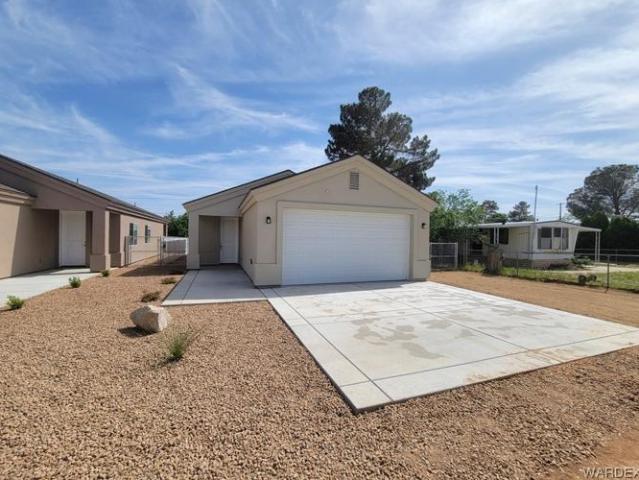 2850 E Leroy Ave, Kingman, AZ 86409