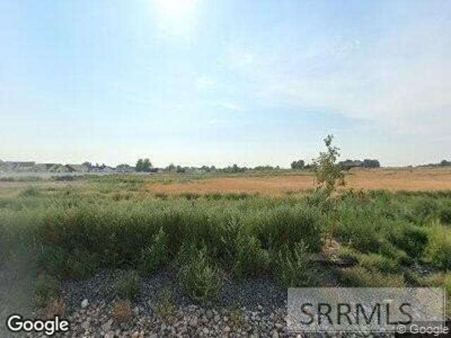 2850 Juniper Creek Dr, Ammon, ID 83406