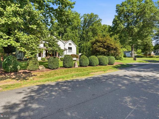 2850 Rosemary Lane
