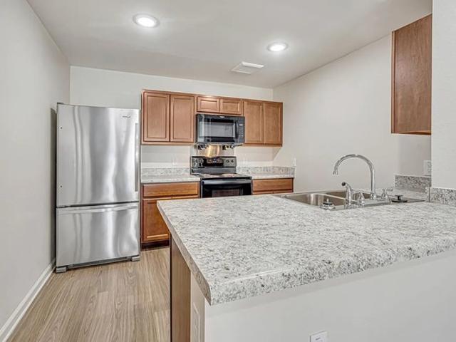 2850 W Gulf Bank Rd, Houston, TX 77088