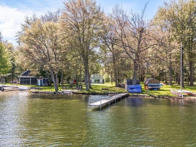 2850 W Winona Dr, Baldwin, MI 49304