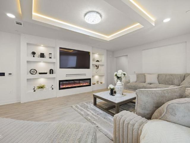 2850 Wagon Wheel Road 302