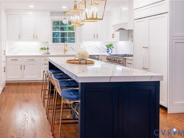 2851 E Brigstock Rd, Midlothian, VA 23113