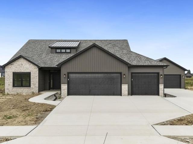 2851 Quinlado Ln, Fort Wayne, IN 46818