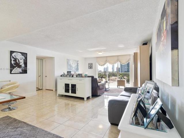 2851 183rd St NE #701E, Aventura, FL 33160