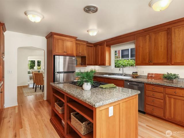 2852 NW 62nd Street