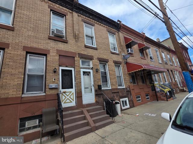 2852 N Mascher St, Philadelphia, PA 19133 | MLS #PAPH2602 | Compass