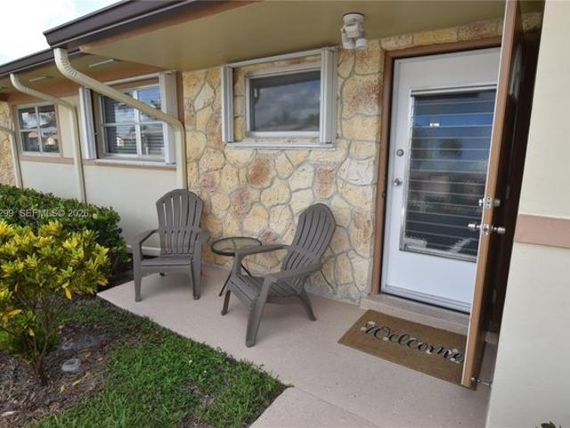 2852 Crosley Dr W Apt G, West Palm Beach, FL 33415