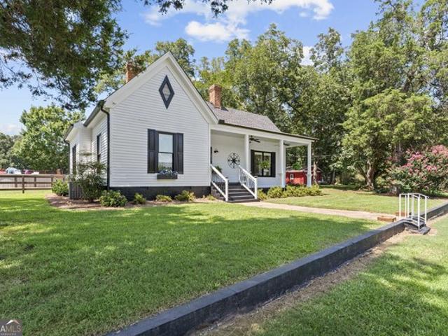 2852 Dixie Rd, Covington, GA 30014