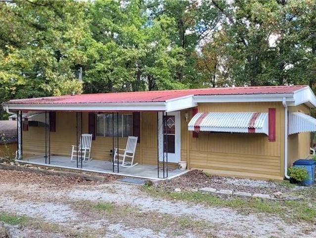 28530 Shore Road, Warsaw, MO 65355