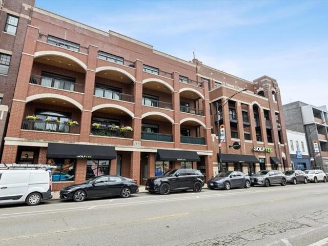 2853 N Halsted St Unit 301, Chicago, IL 60657