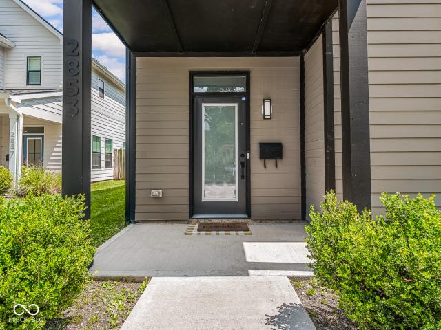 2853 N Washington