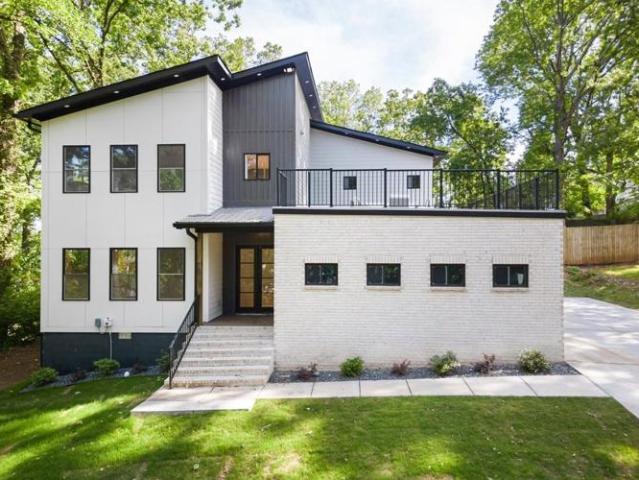 2853 Eastwood Dr, Decatur, GA 30032