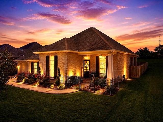285 Cypress Lakes Dr, Slidell, LA 70458