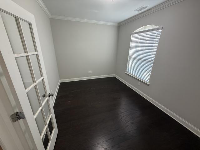 285 Black Thorn Ln
