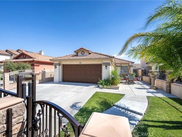 285 Flicker Way, Perris, CA 92571