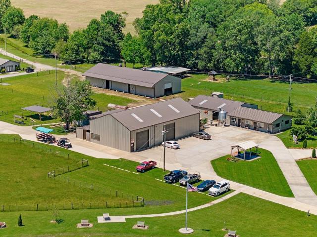 285 Harmony Ln