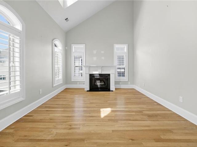 285 Le Gran Bend, Atlanta, GA 30328 | MLS #7752 | Compass